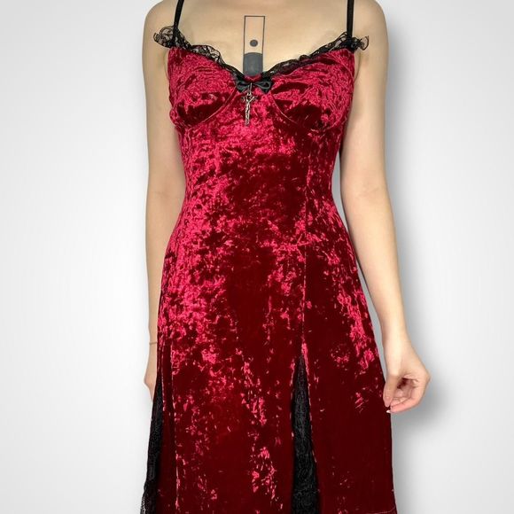 Dolls Kill | Dresses | Dollskill Widow Midnight Blind Faith Velvet ...